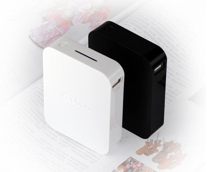 แนะนำ "Yoobao Magic Cube 4400 mAh" แบตสำรองที่พร้อมจะเดินทางไปกับคุณได้ ...