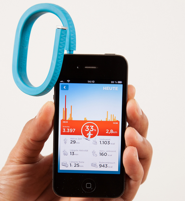 [TME 2014] พบกับอุปกรณ์สวมใส่ Jawbone UP กำไลข้อมือติดตามกิจวัตรประจำวัน