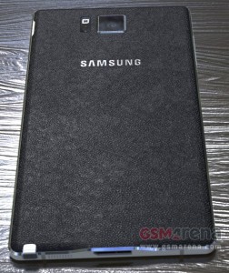 ภาพหลุดตัวเครื่อง Samsung Galaxy Note 4 กรอบเครื่องเป็นโหละ และฝาหลัง ...
