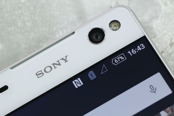 เผยสเปคสมาร์ทโฟนรุ่นใหม่จาก Sony มีกล้องหน้า 16 ล้านพิกเซล