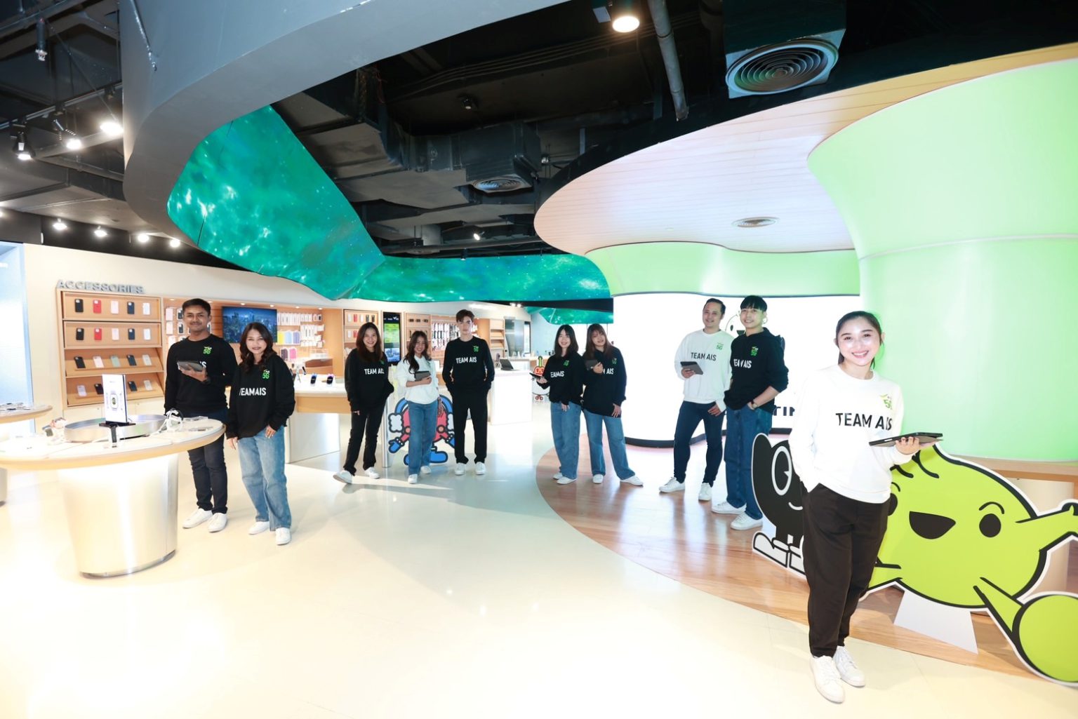 AIS เปิดตัว Flagship Store ล่าสุด ด้วยแนวคิด AIS THE YOUNIVERSE มอบ ...