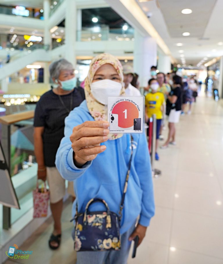 ตอกย้ำความสำเร็จครั้งใหญ่ แฟนๆ ตอบรับล้นหลาม ต่อคิวแน่น รับเครื่อง ...