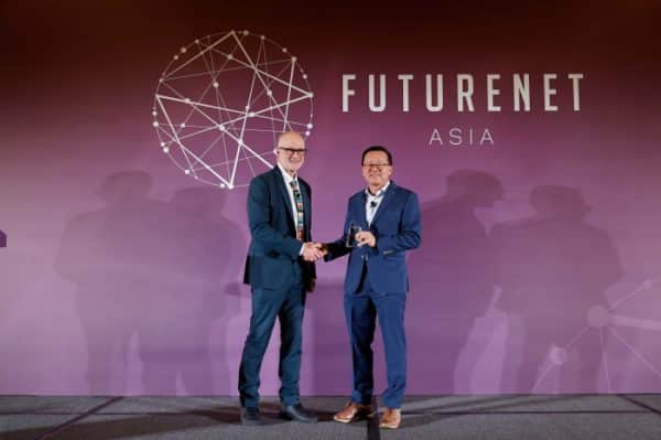 AIS คว้ารางวัล Technology Leader of the Year และ APAC Operator Award ...