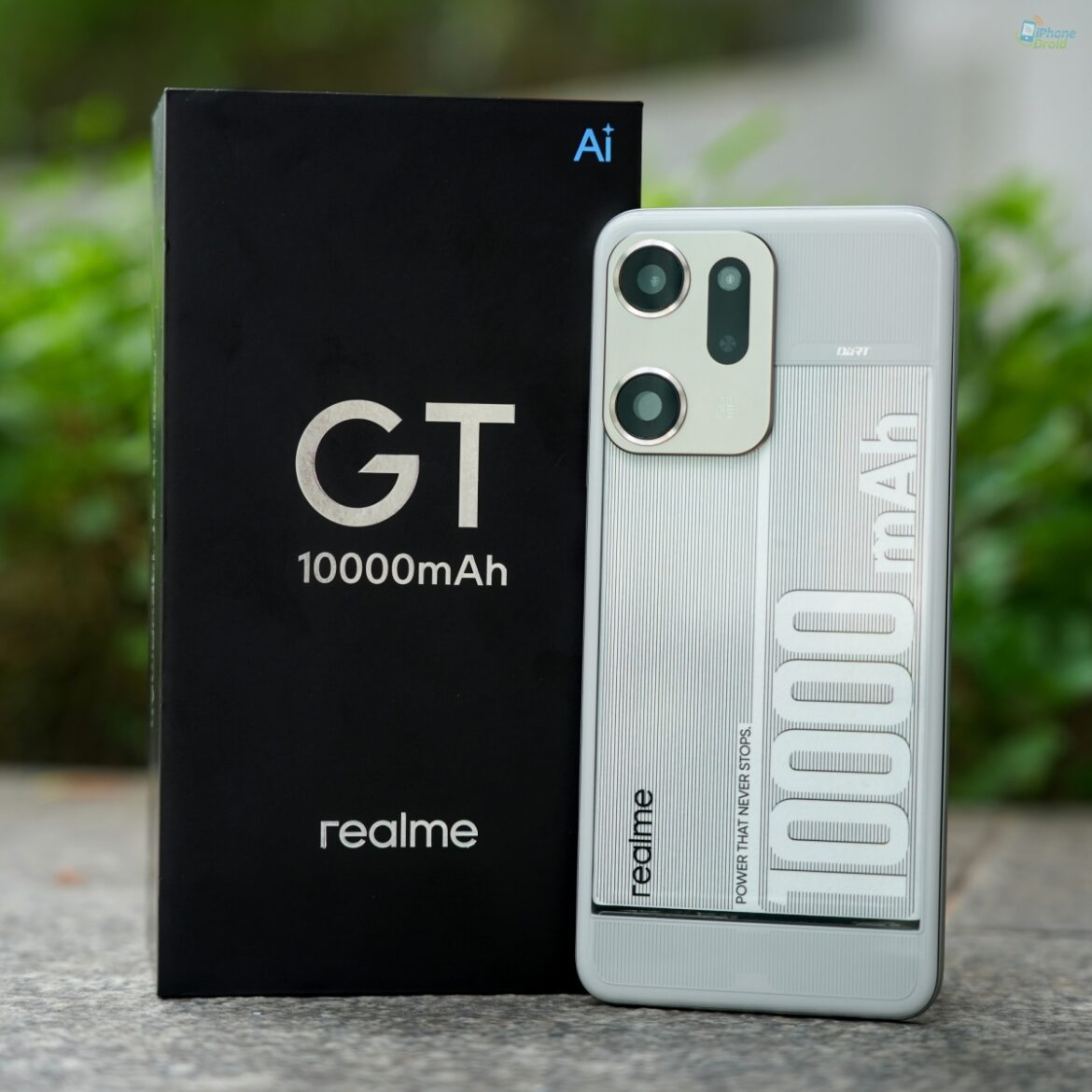 Exclusive: จับเครื่องจริง realme GT แบต 10,000mAh เครื่องบางเฉียบ 8.5 มม.