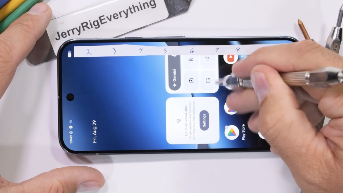 โดนอีกราย...Pixel 10 Pro XL ถูกทดสอบความทนโดย JerryRigEverything แล้ว ...